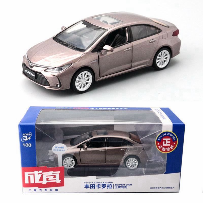 1:33 Toyota Corolla Altis Diecast Alloy Car Model Light and Sound Altis ...