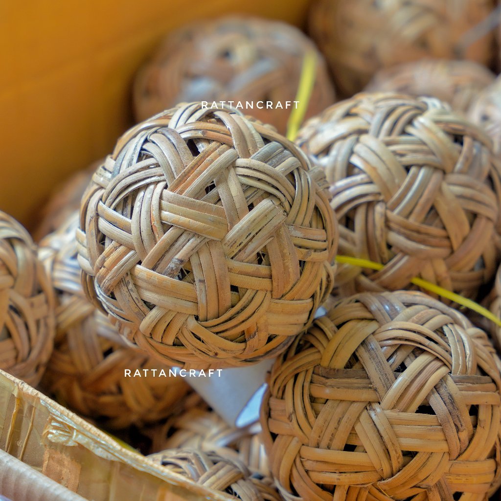Bola Takraw Rotan / Sepak Takraw Ball / Sepak Raga | Shopee Malaysia