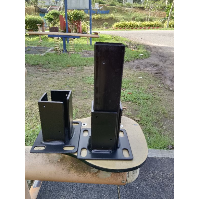 bracket besi 2"X2".tapak | Shopee Malaysia