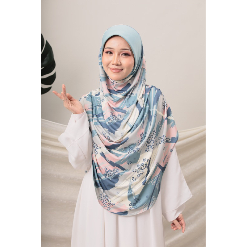 Tudung Sarung Pleated bercorak printed bidang 60 kedut bahu | Shopee ...