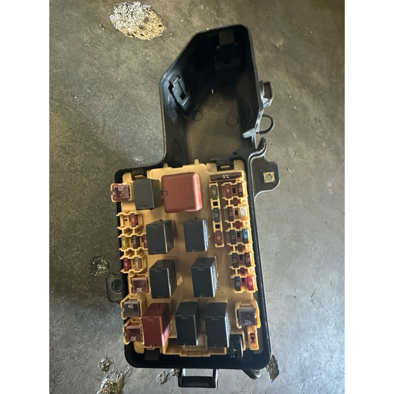 toyota celica zzt 231 2zz engine fuse box with relay | Shopee Malaysia