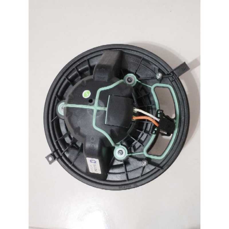 BMW E90/91/92/93 3-SERIES / X3 /Z4 / 1-SERIES AIRCOND BLOWER MOTOR ...
