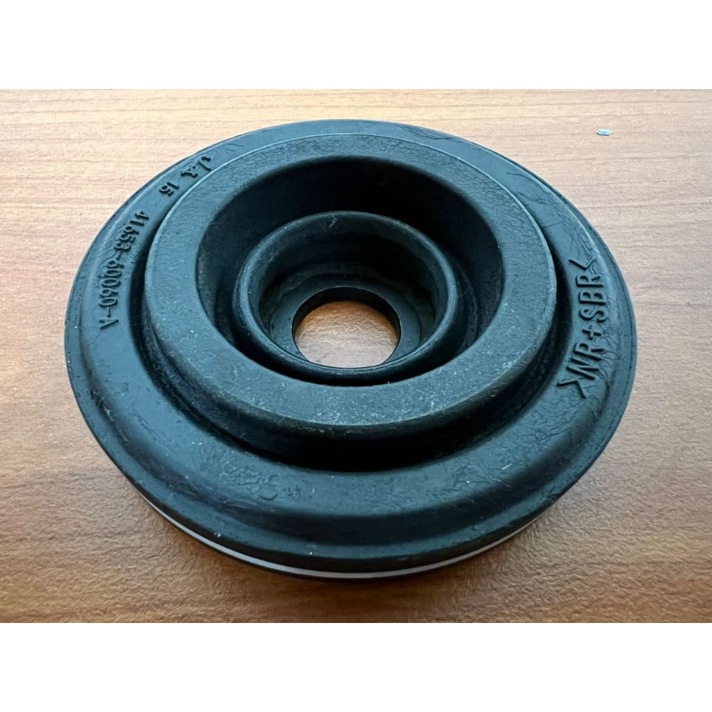 Original Land Cruiser LC200 Differential Mount UZJ200 Toyota 41654 ...