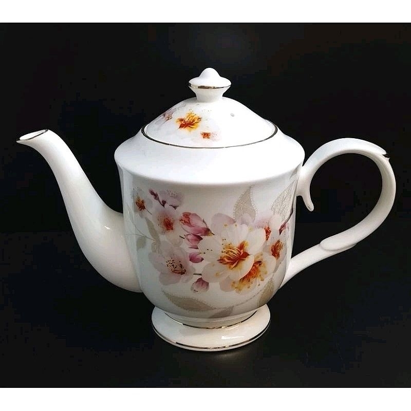 Lefard England Collection Blossom Fine Porcelain Teapot & Lid | Shopee ...