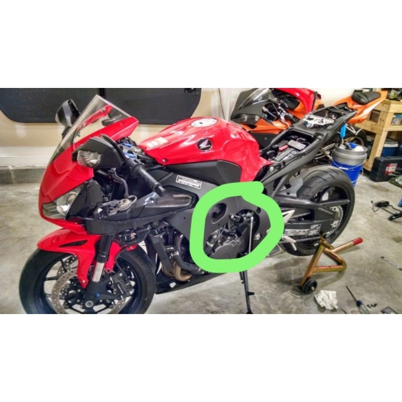 Honda CBR1000RR Rabbit & Pikachu 2008 - 2016 coverset stay / fairing ...
