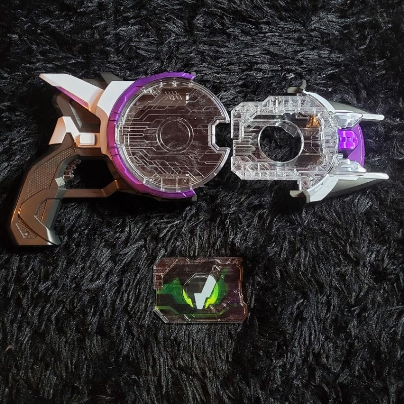 DX Kekera Card + DX Laser Raise Riser Kamen Rider Geats | Shopee Malaysia