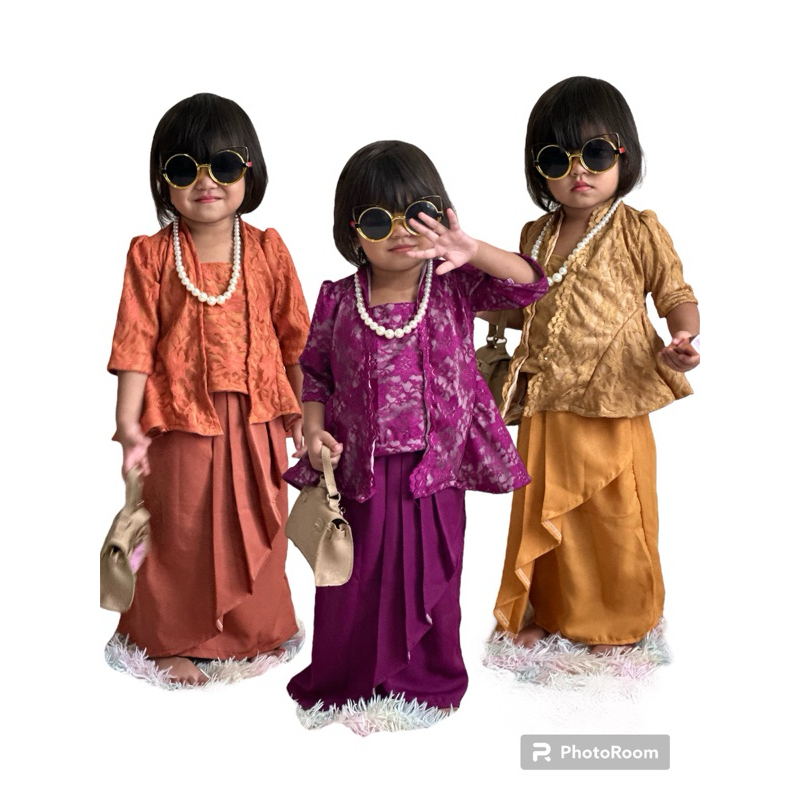 kebaya AIRIS (sepasang)| Baju Raya 2024 (free rantai mutiara) | Shopee ...