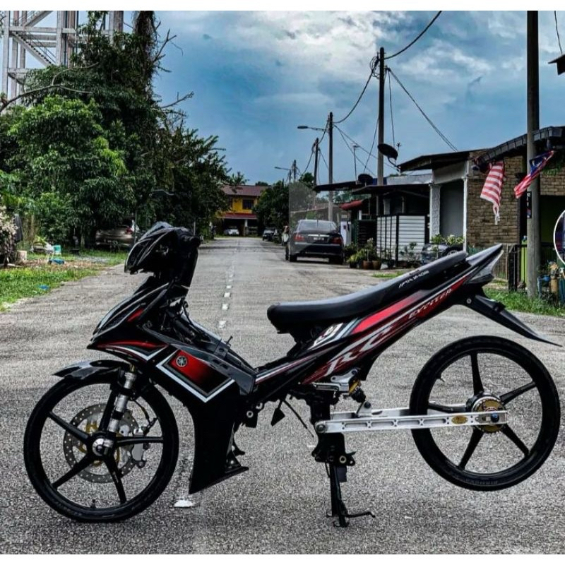 COVERSET YAMAHA 135LC V1 RC VIETNAM RED EDITION HLY | Shopee Malaysia