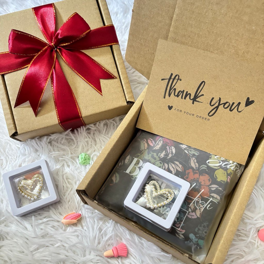 GIFT BOX | LEEYANARAHMAN | SHAWLPUBLIKA | TUDUNG RUFFLE | MOONANDSTELLA ...