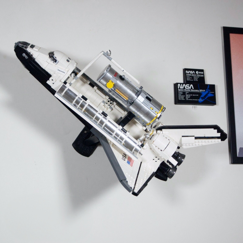 LEGO NASA Space Shuttle Discovery Wall Mount Display Stand (2 in 1 ...