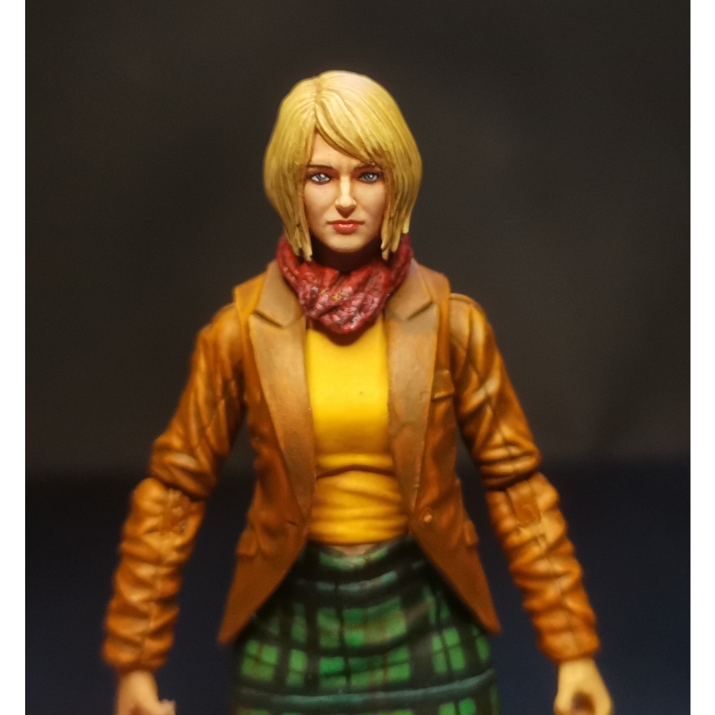 High Detailed Custom 1/18 Ashley RE Remake 4 Female Head For 3.75 ...