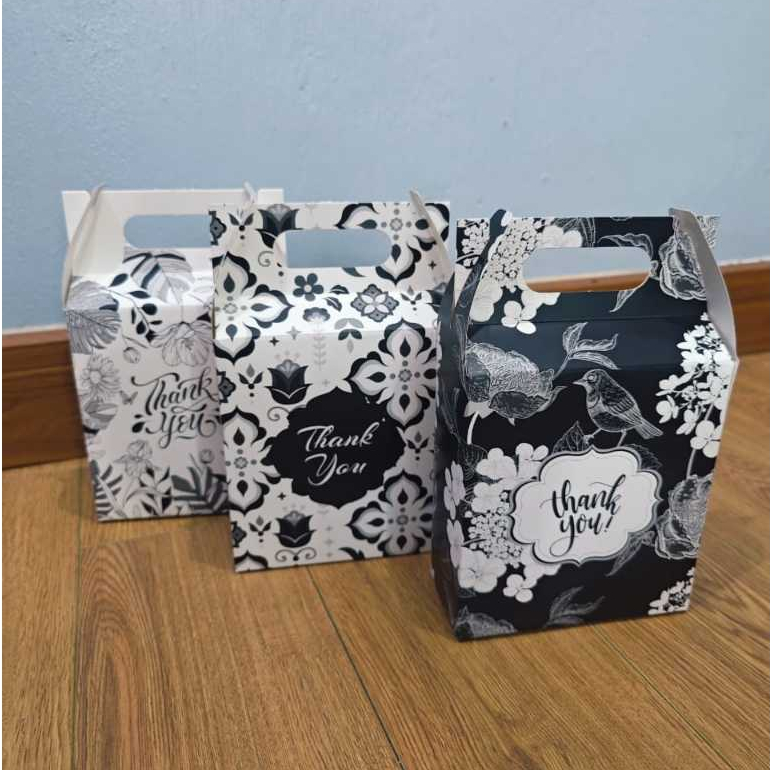 50pcs PROMOSI doorgift box weeding box HANDLE BOX KOTAK BAHULU GOODIES ...