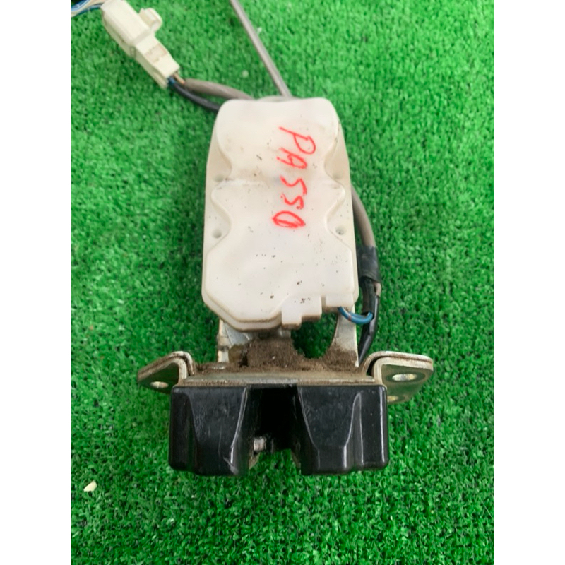 TOYOTA PASSO DAIHATSU BOON M300A rear geta center lock for myvi ...
