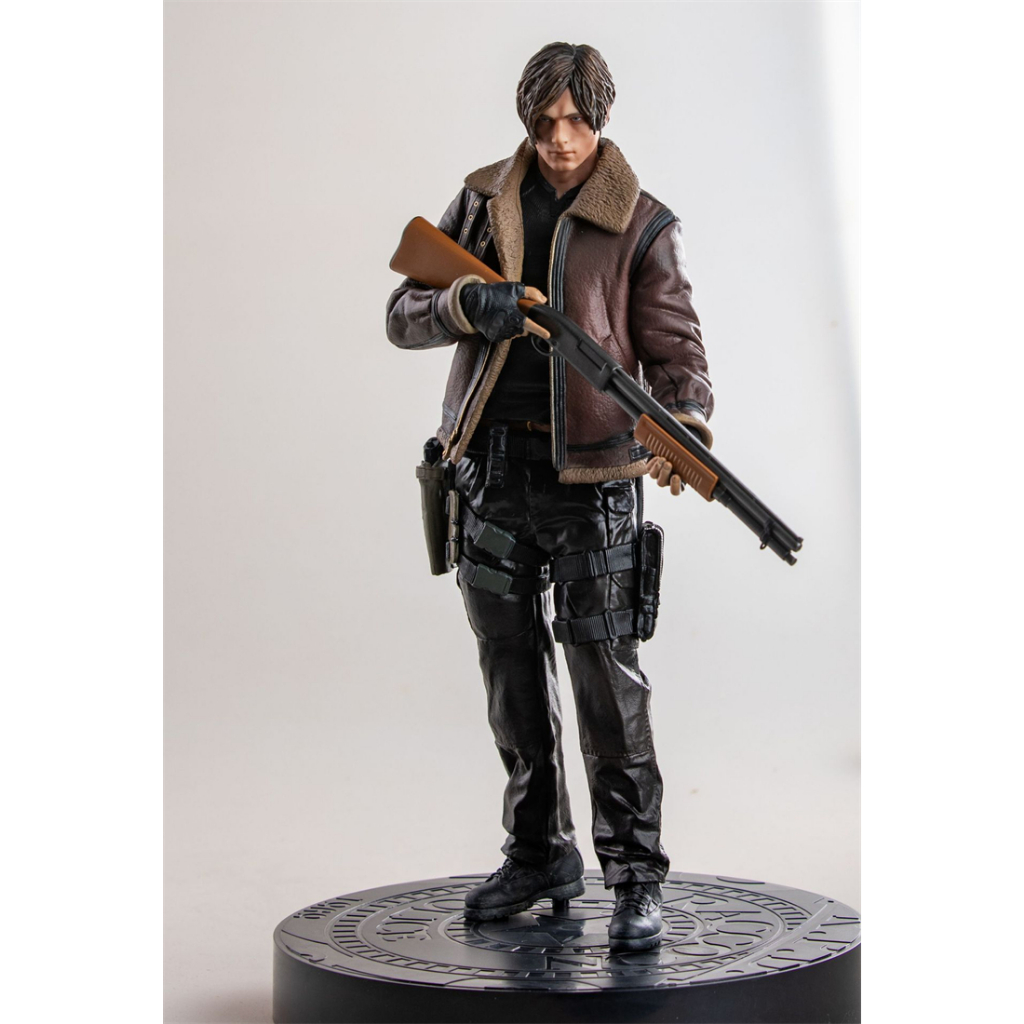 Resident Evil Leon Scott Kennedy 32cm PVC Figure Statue Ada Wong Chris ...