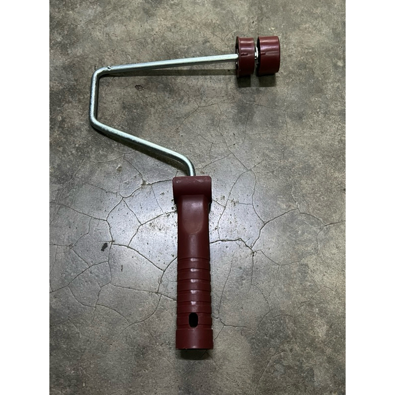 7” PAINT ROLLER HANDLE (BATANG ROLLER CAT) | Shopee Malaysia