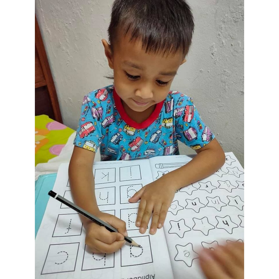 KIT AWAL BELAJAR MENULIS BUKU TULISAN CANTIK TASKA TADIKA PRASEKOLAH ...