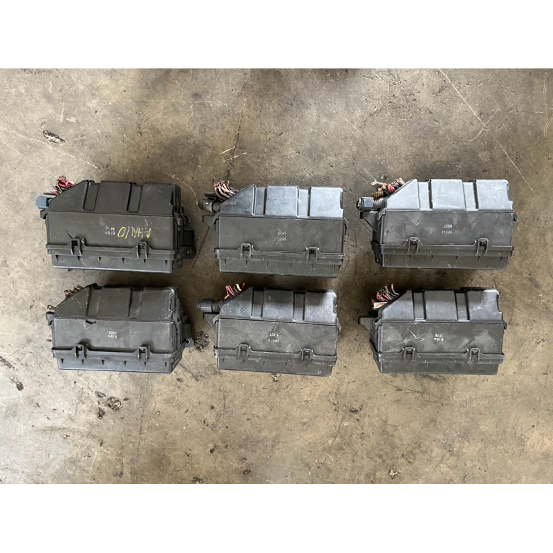 Toyota Estima Alphard Engine Fuse Box 3.0CC For ACR30 ANH10 1MZ ...