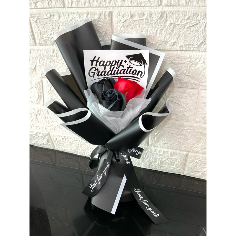 Buket bunga ros sabun 3 tangkai sesuai hadiah hari jadi hari konvo ...