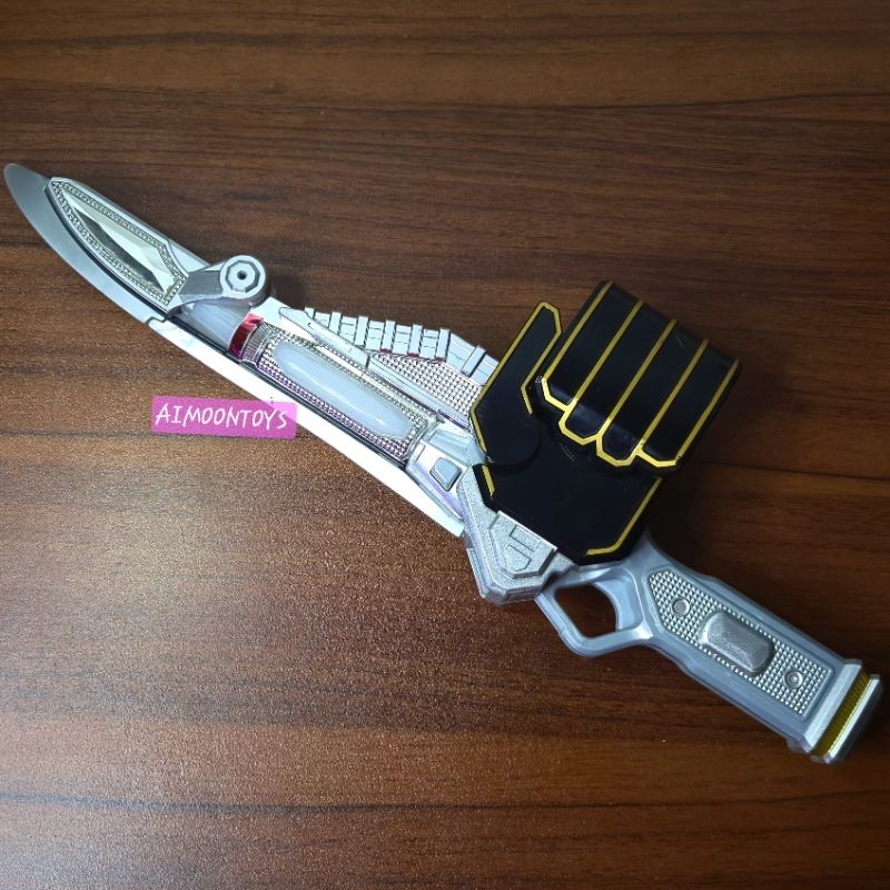 DX Wizard Sword Gun WizarSwordGun Kamen Rider Wizard Bandai | Shopee ...