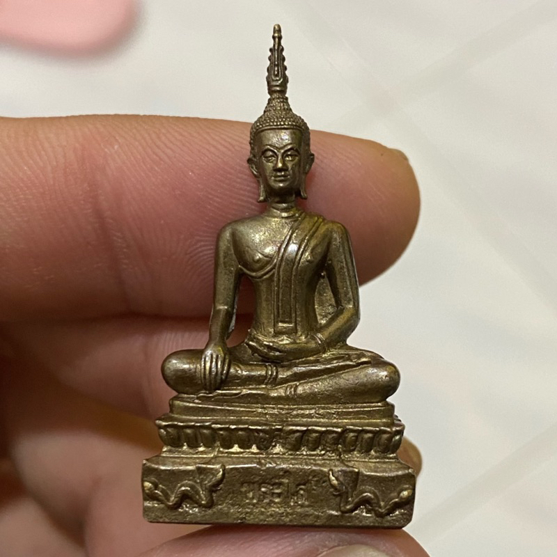 LP Phra Sai 龙婆帕赛 人缘佛祖 Wat Pho Chai 佛历2554 Roon Sam Baramee 完美品相 原装庙盒 老挝 ...