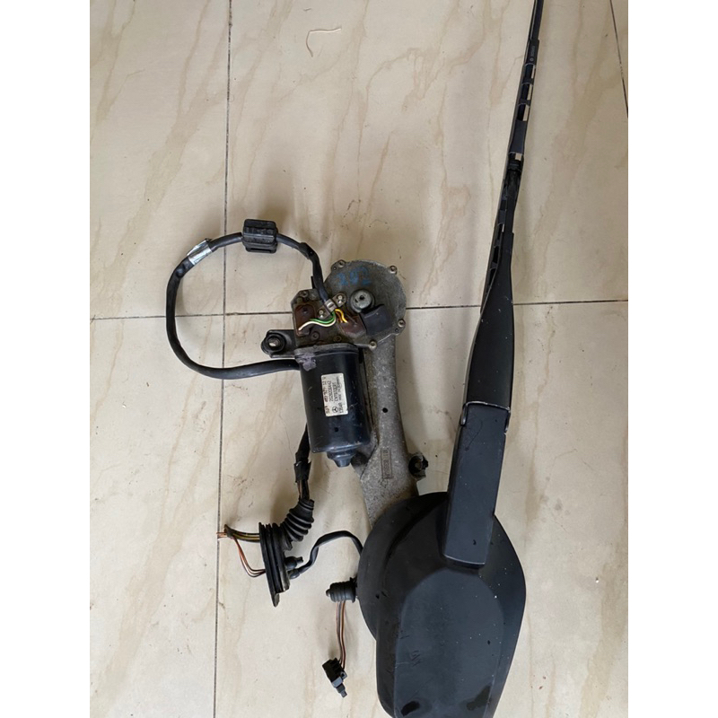 mercedes 202 wiper arm motor | Shopee Malaysia