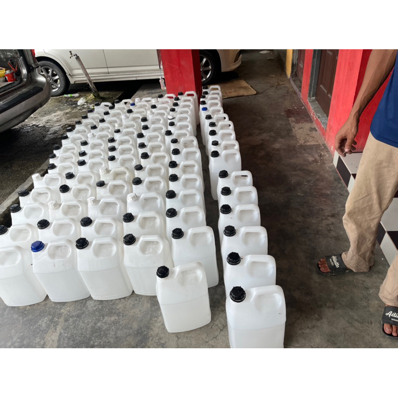 Botol 10 liter / HDPE Bottle / Jerry can / 10kg 2nd | Shopee Malaysia