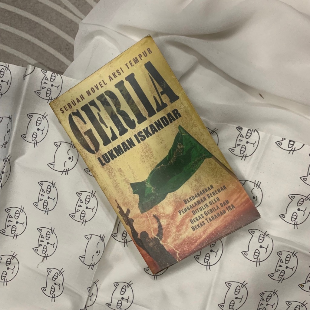 BUKU PERANG MOTIVASI PRELOVED TERPAKAI GOOD CONDITION (GERILA, PERANG ...