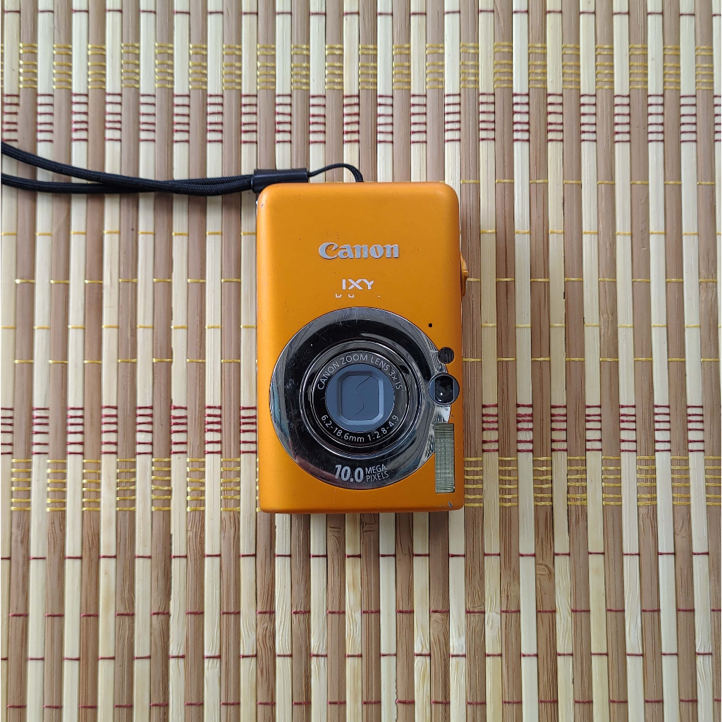Point and Shot CCD Digital Camera Used All Brand Canon Nikon Olympus ...
