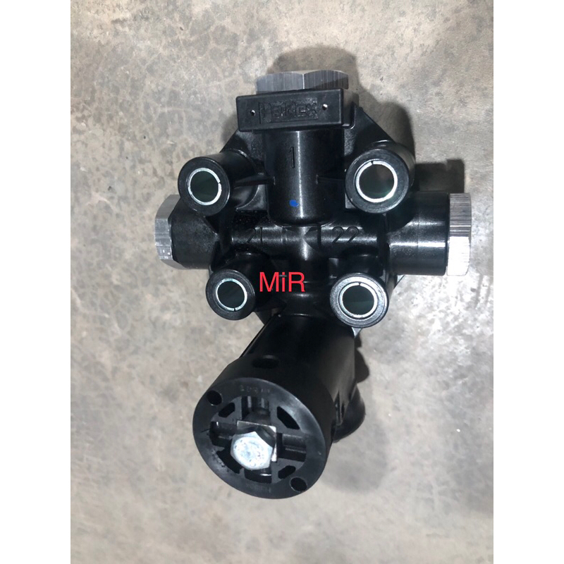 Leveling Valve / Altitudes valve Haldex 612 035 511 / Yutong / SKS ...