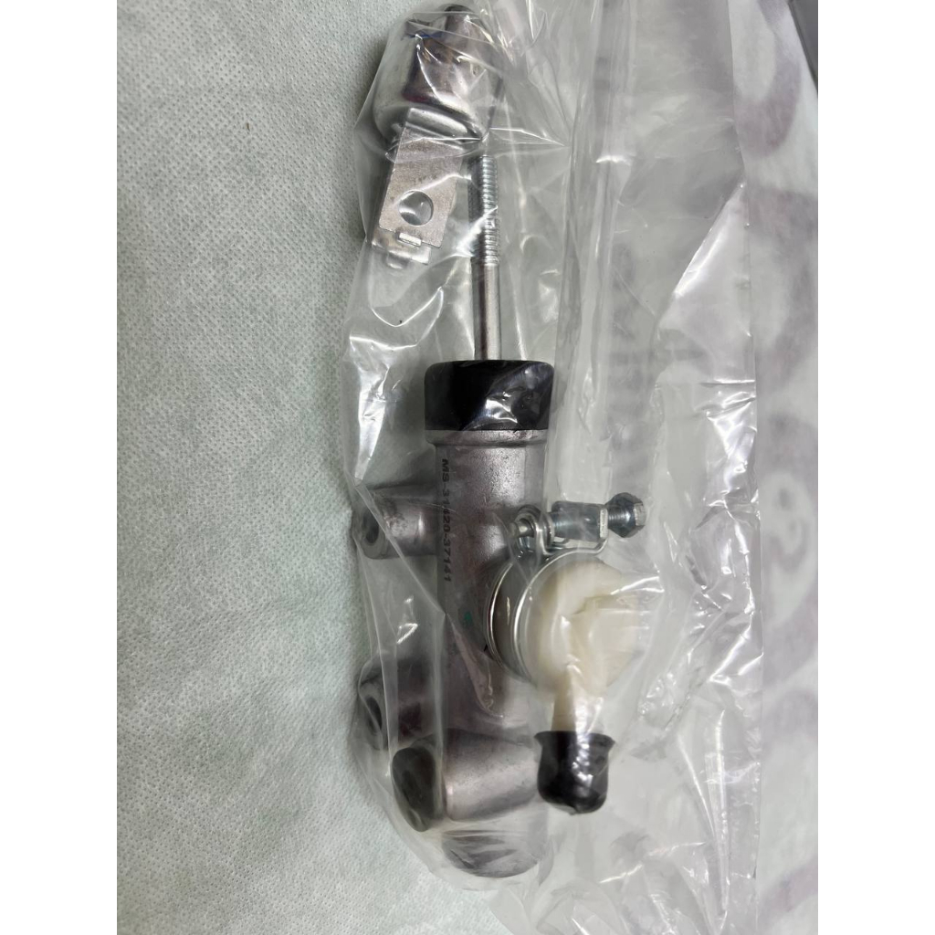 TOP CLUTCH PUMP CLUTCH MASTER CYLINDER TOYOTA HIACE LH113, HINO DUTRO 5 ...