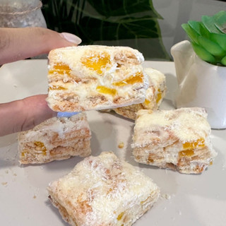 【100% Homemade】 Nougat Snowflake Crisp Snacks With Strawberry, Matcha ...