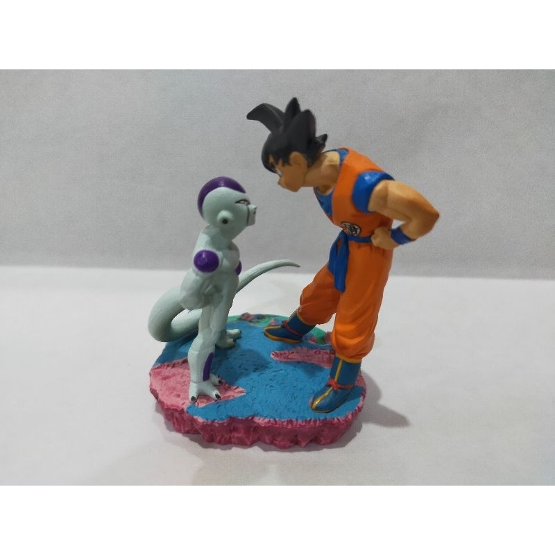 Megahouse Dragon Ball diorama capsule NEO Goku Frieza | Shopee Malaysia