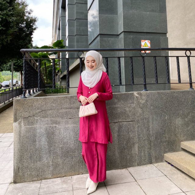 SALE Rayyan Haya' Sofia Buttoned Kurung Ironless Nursing Friendly ...