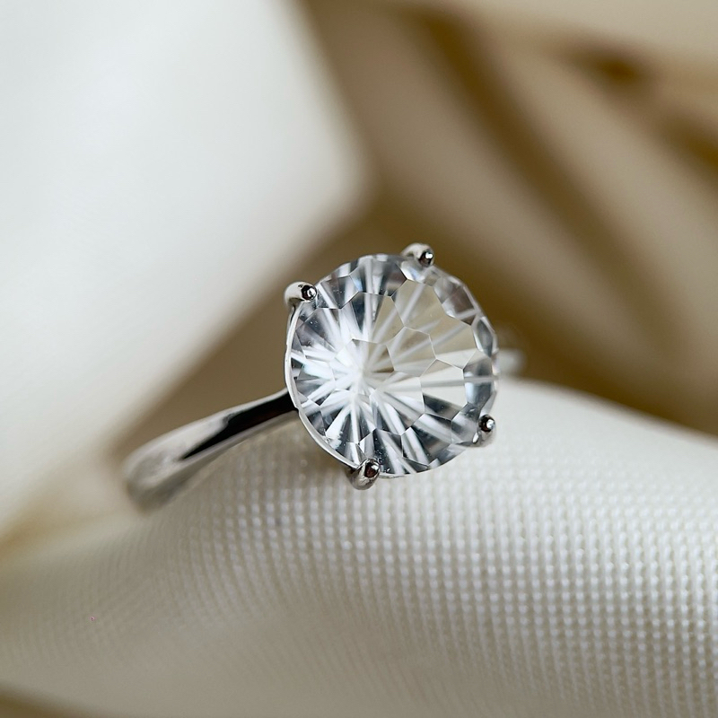 Firework Clear Quartz Ring | 𝐃𝐀𝐈𝐍𝐓𝐈𝐐𝐔𝐄, 𝒈𝒆𝒎𝒔𝒕𝒐𝒏𝒆 𝒋𝒆𝒘𝒆𝒍𝒍𝒆𝒓𝒚 | Shopee ...