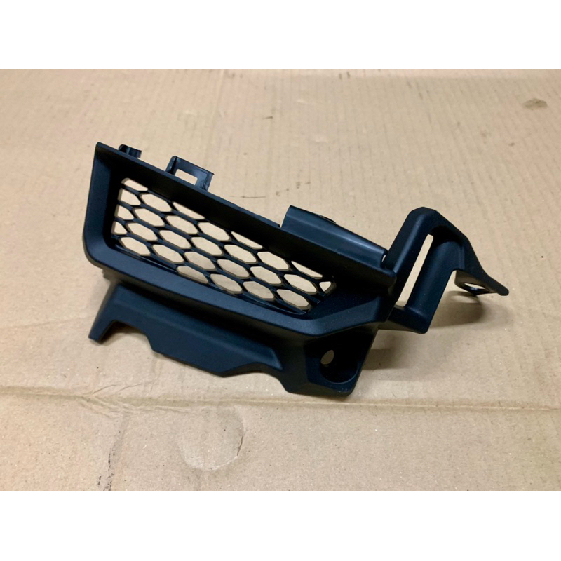 HONDA CB650R CB 650 COWLING SHROUD INNER COVER (LH) SHROUD C,L ...