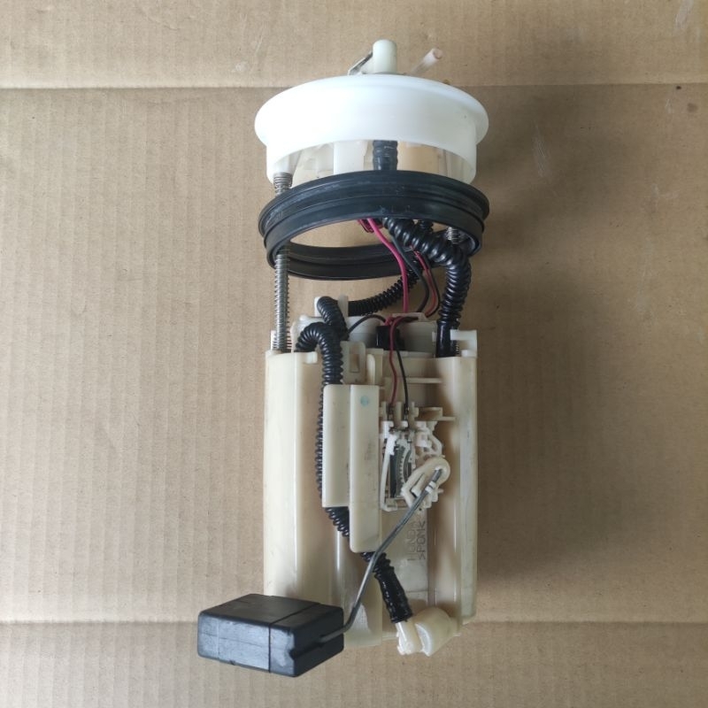 Honda jazz GK fuel pump used halfcut | Shopee Malaysia