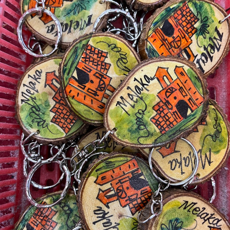 WNE.MELAKA | CUSTOM KEYCHAIN NAMA MALACCA , CUSTOM , SOUVENIR , TULIS ...