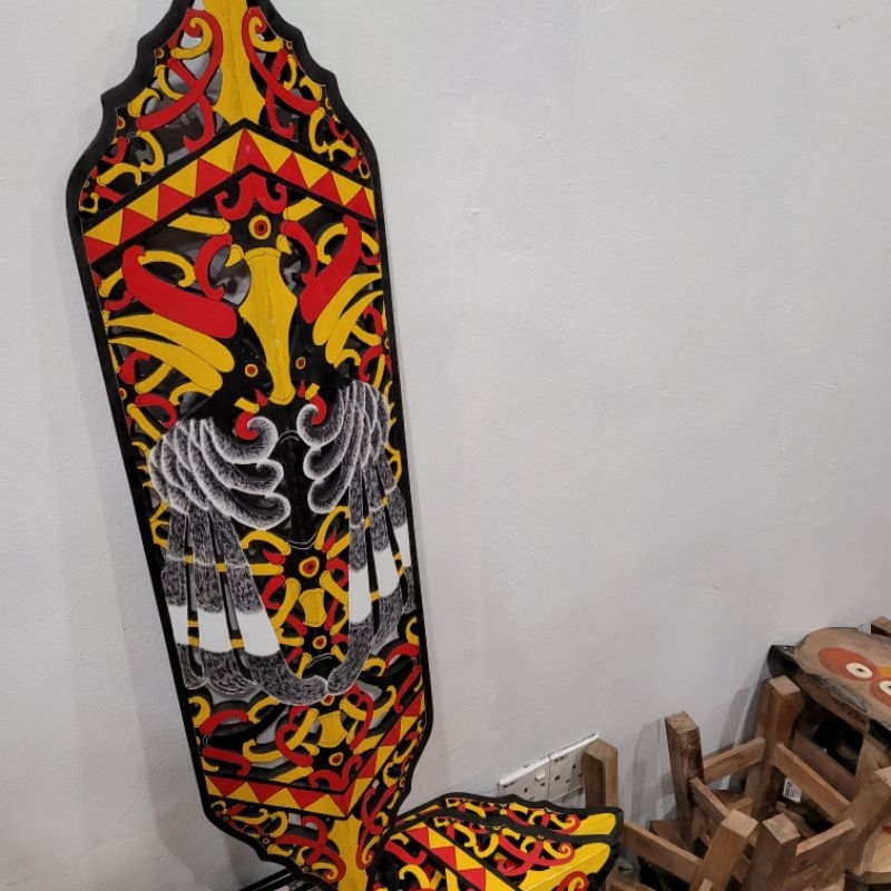 Terabai Kayu wood wooden shield Borneo sarawak Malaysia iban dayak ...