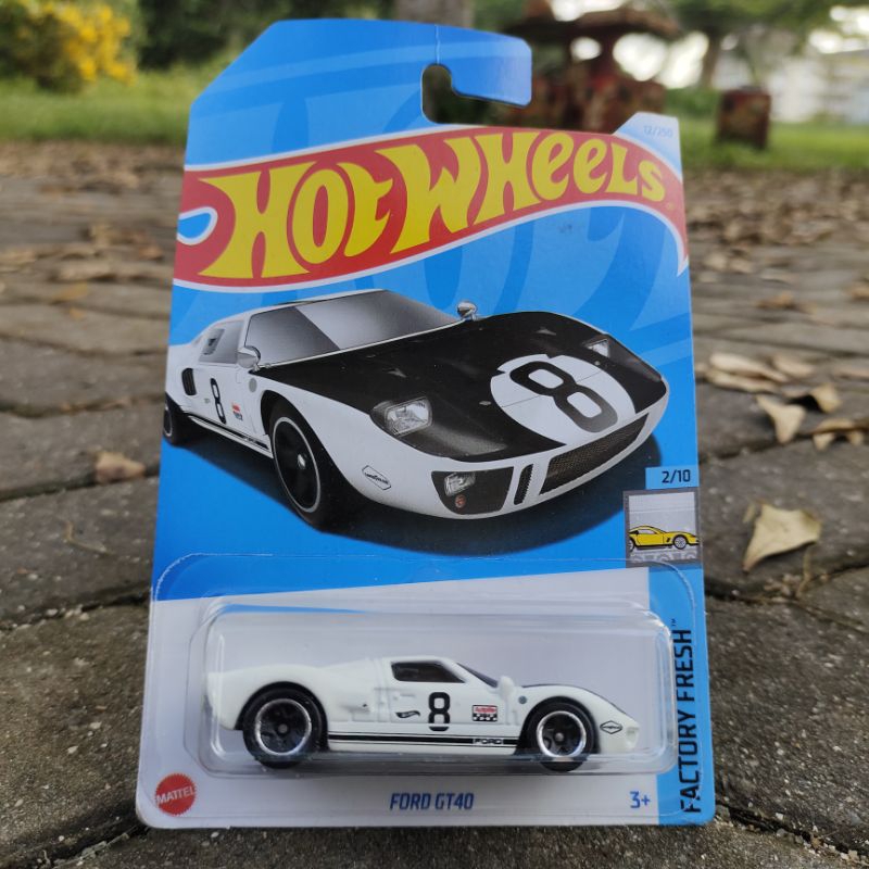 Hot Wheels Ford GT40 white black | Shopee Malaysia