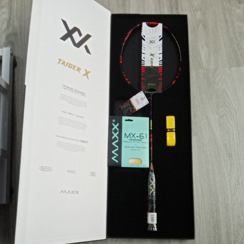 Maxx Taiger X Speed Black/ Maxx Taiger X Control Black and White ...