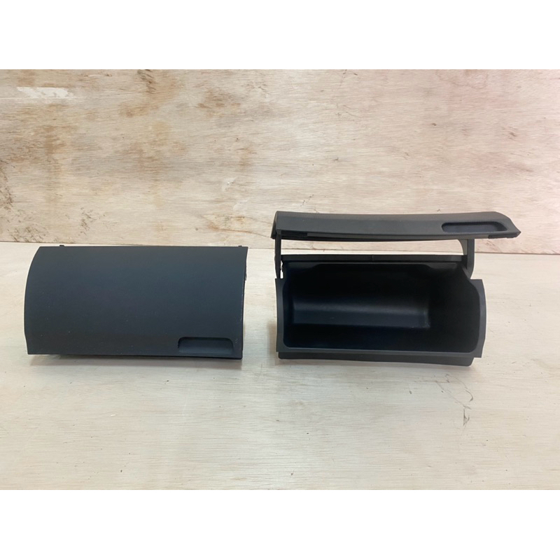 Toyota Wish 2004/2006 Console box | Shopee Malaysia