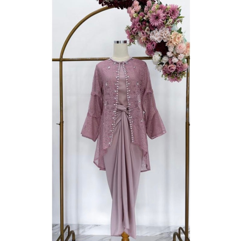 SET ARISSA Kebaya Moden Pario | Baju raya Baju Kebaya Baju Hari Raya ...