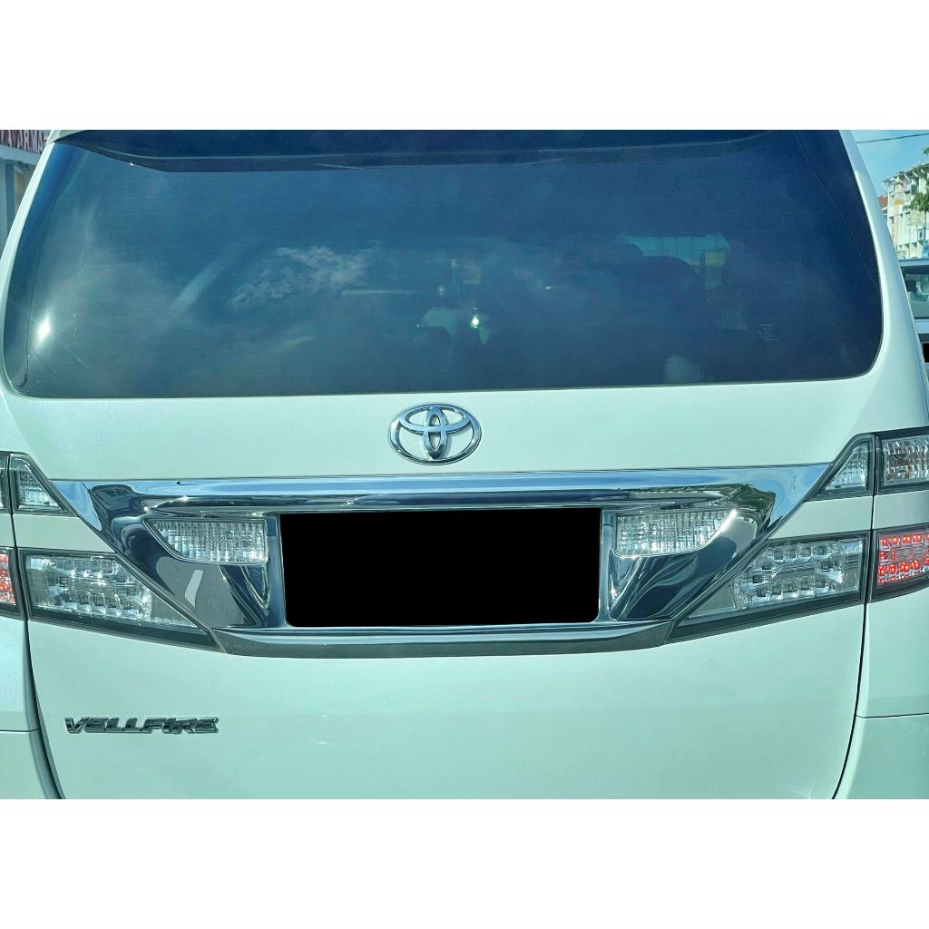 Alphard/Vellfire `08 Rear License Plate Chrome Cover | Shopee Malaysia