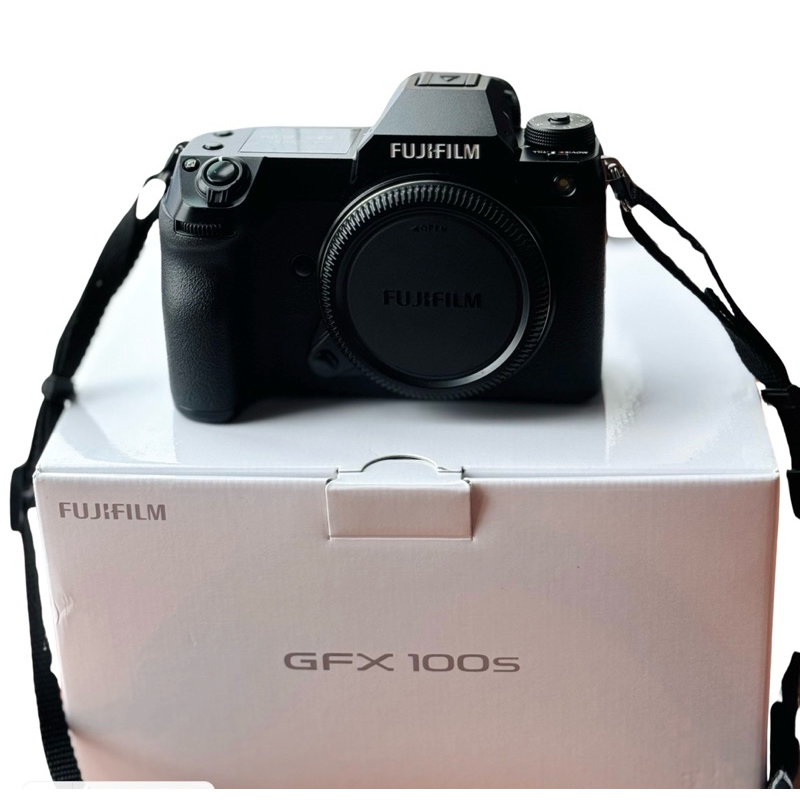 Fujifilm GFX-100s Camera body With Box(Used-97% Like New) | Shopee Malaysia