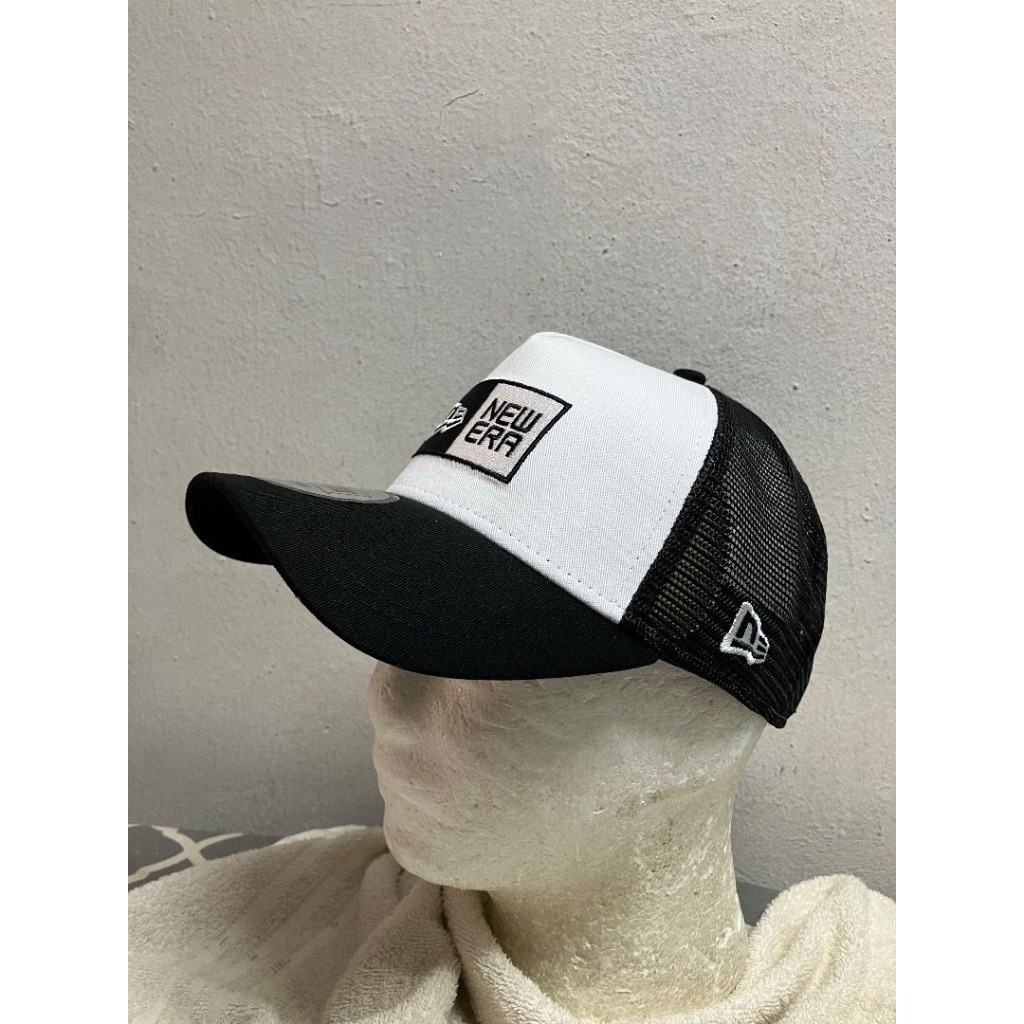 Trucker NE Box Logo White Black Jepun Baseball Cap Snapback Adjustable ...