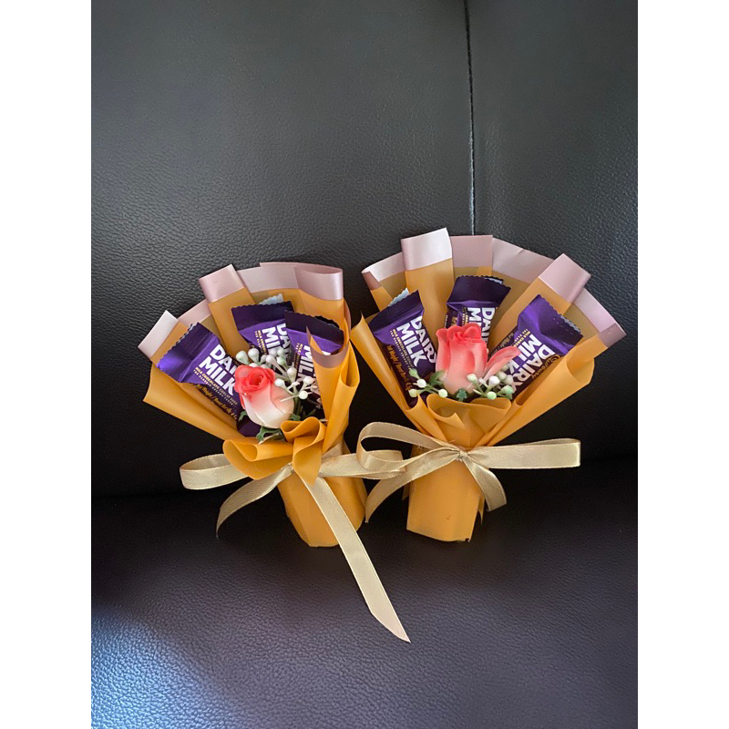 MINI BOUQUET COKLAT CADBURY/ DOORGIFT SIMPLE | Shopee Malaysia
