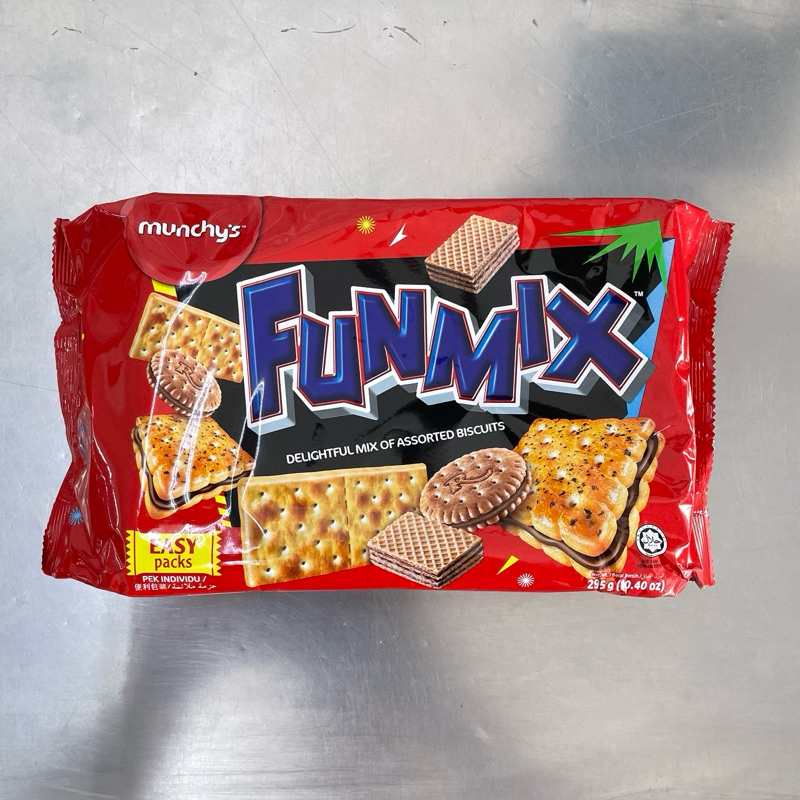 Munchys Funmix Assorted Biscuit 295g | Shopee Malaysia
