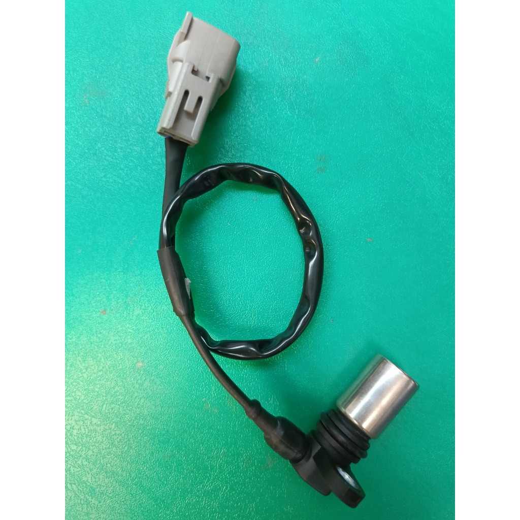 ISUZU NPR 4HK1 6HK1 CRANK SENSOR 2PIN | Shopee Malaysia
