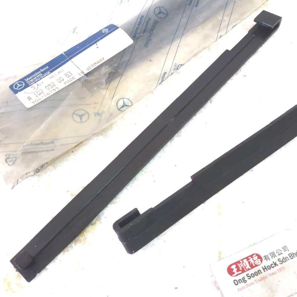 Sliding Rail Lining Guide timing chain Mercedes W123 230E W124 W201 102 ...