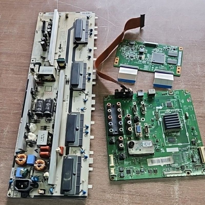 53791|| LA40B550 BN44-00264A BN41-01163A V400H1-C05 | Shopee Malaysia